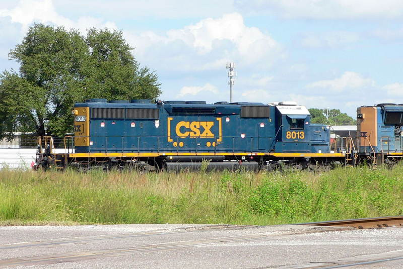CSX 8013